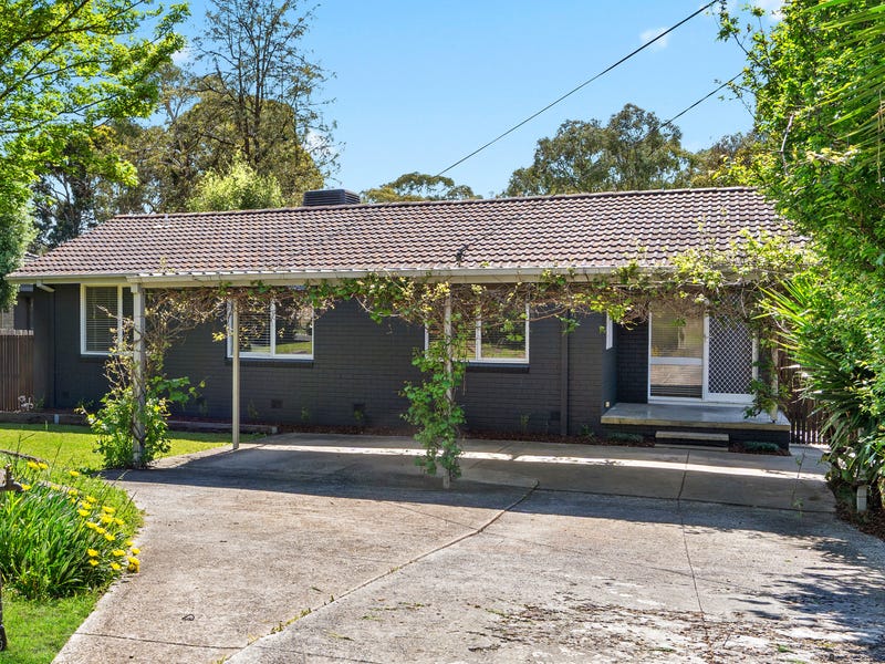 9 Tahlee Place, Montmorency, Vic 3094 - Property Details
