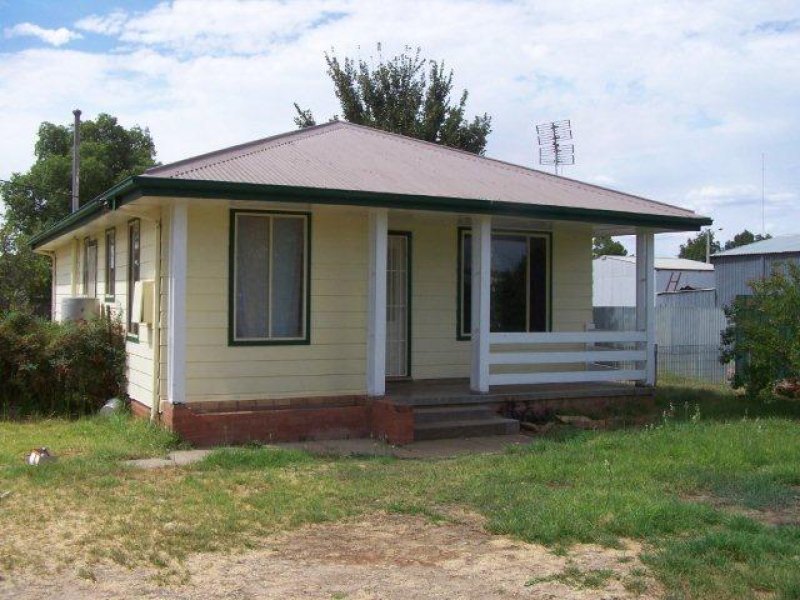 445 Macauley Street, Hay, NSW 2711 - Property Details
