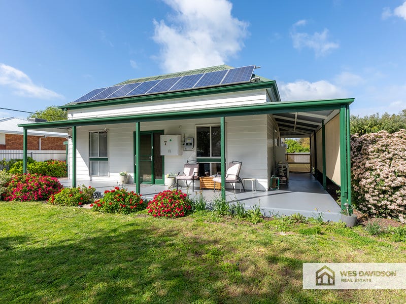 7 Comyn Street, Murtoa, Vic 3390 - Property Details