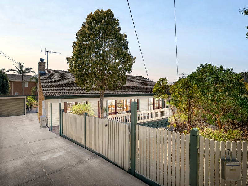 7 Maringa Street, Bulleen, Vic 3105 - Property Details