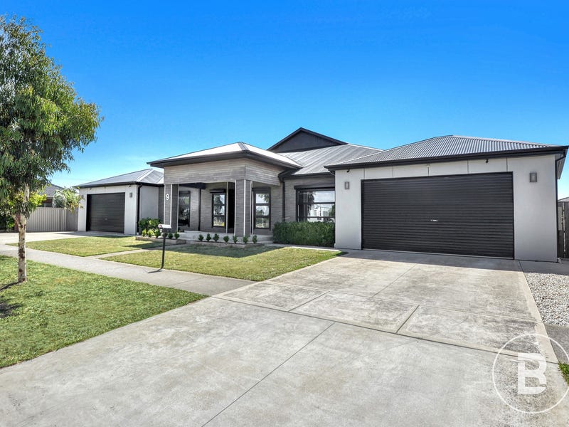 9 Dyson Drive, Alfredton, VIC 3350 - realestate.com.au
