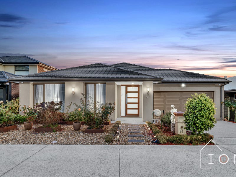 87 Encore Boulevard, Cranbourne South, VIC 3977 - realestate.com.au