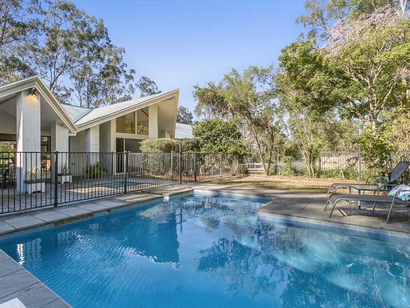 55 Logan Place, Pullenvale, Qld 4069 - Property Details