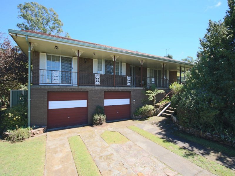 120 Pelham Street, Tenterfield, NSW 2372 - realestate.com.au