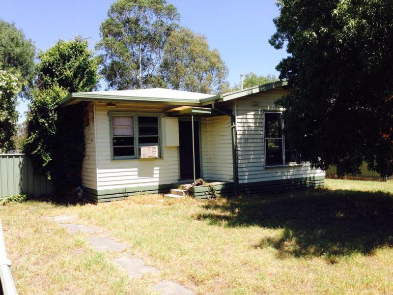 23 Russell Street, Benalla, Vic 3672 - Property Details