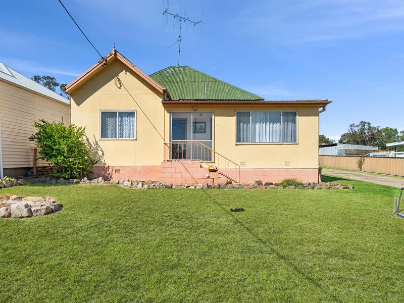 27 Orion Street, Yass, NSW 2582 - Property Details