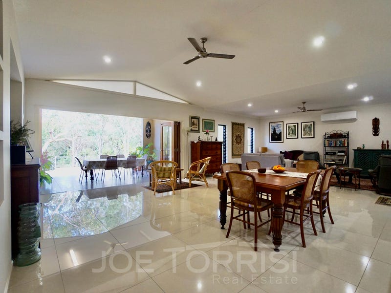 11 River Drive, Mareeba, Qld 4880 - Property Details