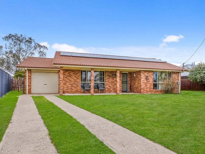 14 Hawkes Drive, Oberon, NSW 2787 - Property Details