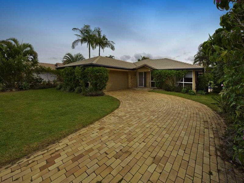 15 Essendon Place, Robina, QLD 4226 - realestate.com.au