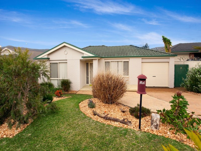 6 Brisbane Grove, Horsley, NSW 2530 - realestate.com.au