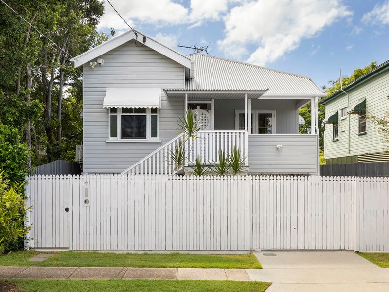 38 Fifth Avenue, Sandgate, Qld 4017 - Property Details