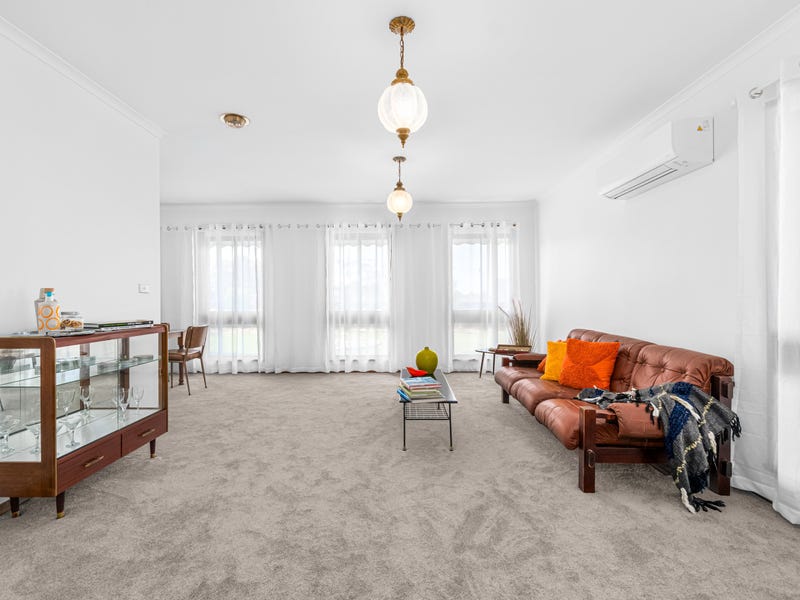 10 Gordon Street, Heyfield, Vic 3858 - Property Details
