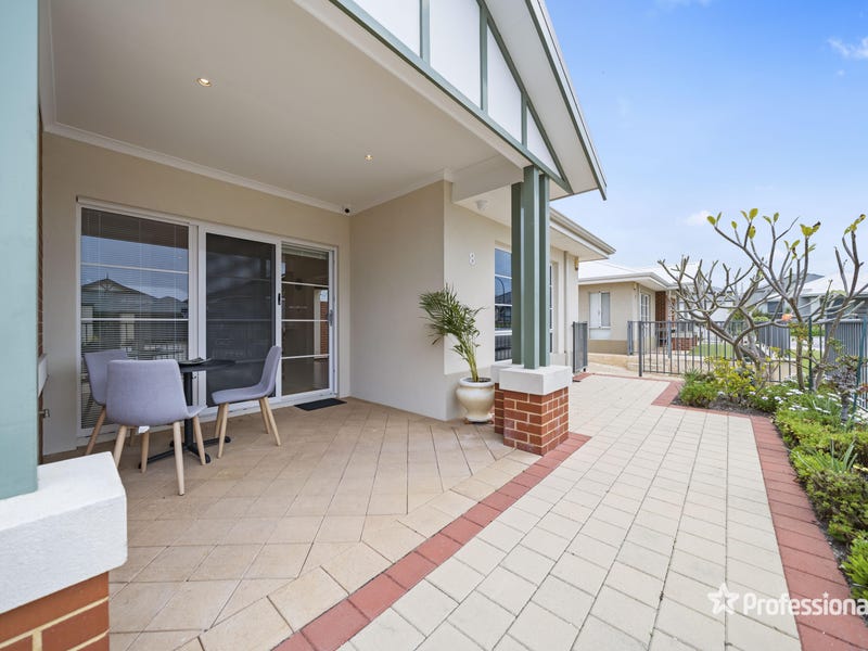 8 Barclay Way, Aveley, WA 6069 - Property Details