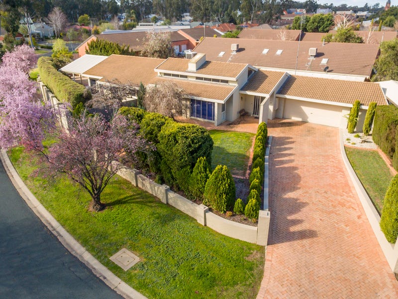 15 Lord Court, Echuca, Vic 3564 - Property Details