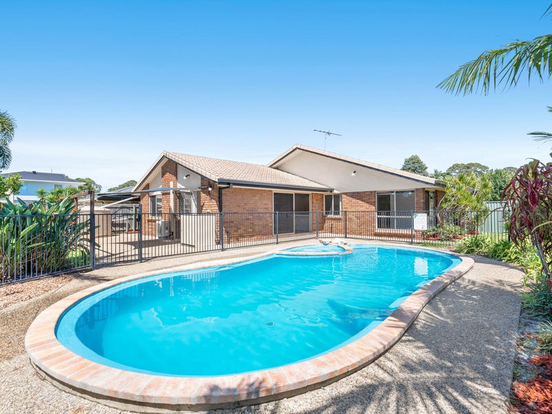 49 Agnes Street, Birkdale, Qld 4159 - Property Details