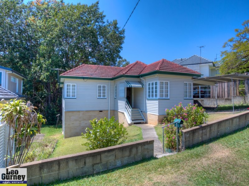 51 Fletcher Parade, Bardon, Qld 4065 - Property Details