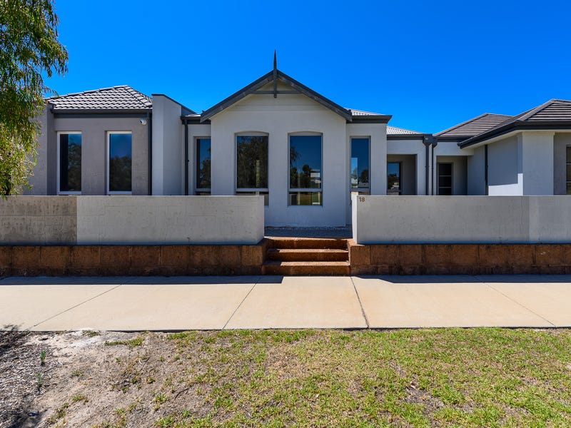 18 Minnie Lane, Ellenbrook, WA 6069 - Property Details