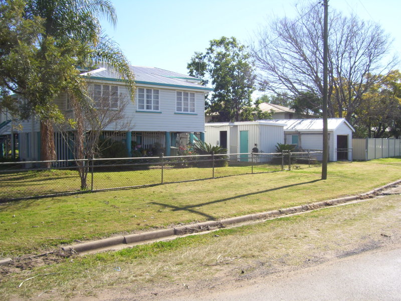 17 Royd Street, Wandoan, Qld 4419 - Property Details