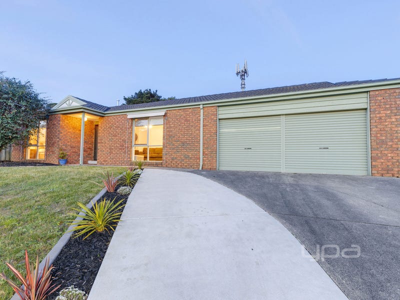 7 Cameron Court, Somerville, Vic 3912 - Property Details