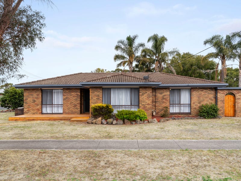 1 Baker Street, Colac, VIC 3250 - realestate.com.au