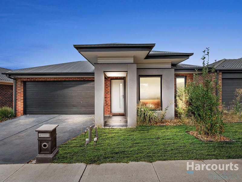 24 Travers Street, Craigieburn, VIC 3064 - realestate.com.au