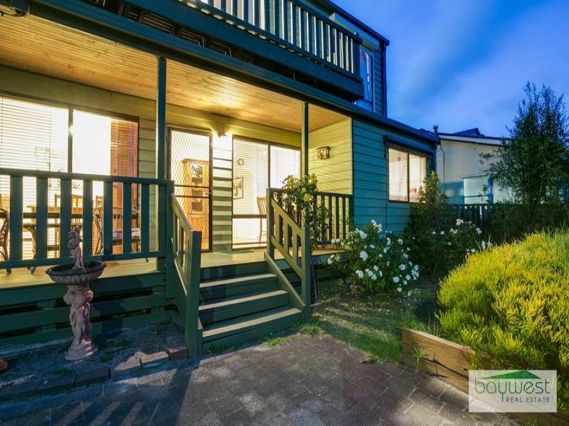 16 Pinewood Drive, Hastings, Vic 3915 - Property Details