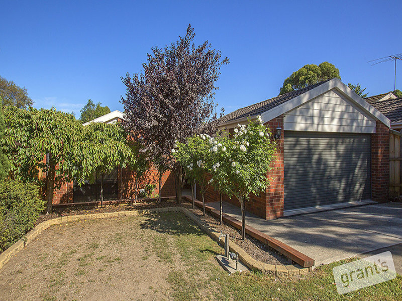 23 Adelaide Close, Berwick, VIC 3806 - realestate.com.au