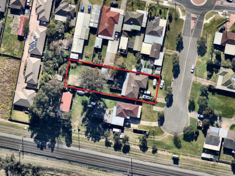 79 Gibson Avenue, Werrington, NSW 2747 - Property Details