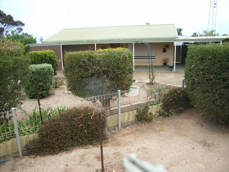 1 Adelaide Street, Wallaroo, SA 5556 - Property Details