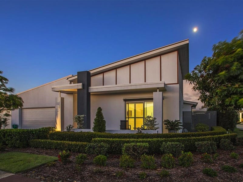 135/1 Halcyon Way, Hope Island, Qld 4212