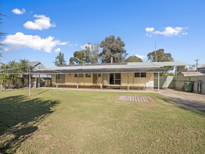 13 Charles Street, Balldale, NSW 2646 - Property Details