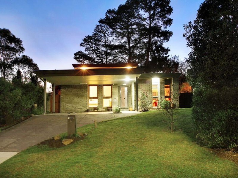 16 Courtney Square, Wantirna, VIC 3152 - realestate.com.au
