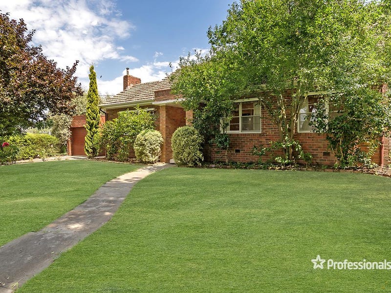31 Francis Street, Hamilton, Vic 3300 - Property Details