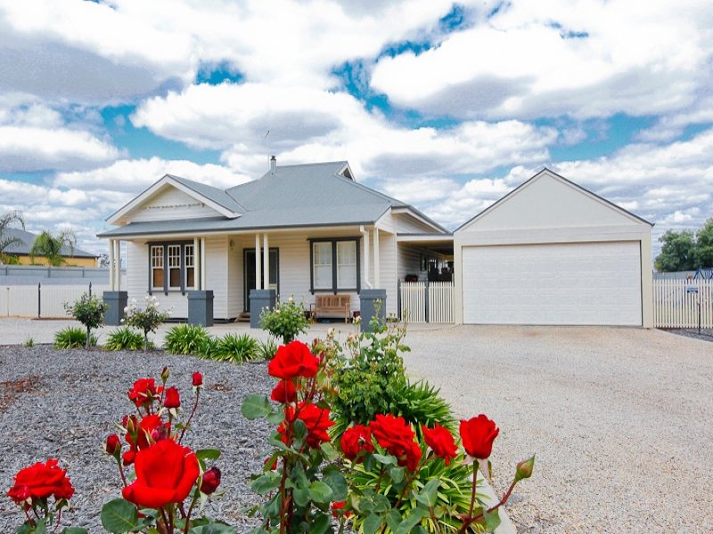 217 Channel Rd, Merbein, Vic 3505 - Property Details