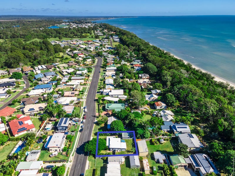 5 Desmond Drive, Toogoom, Qld 4655 - Property Details