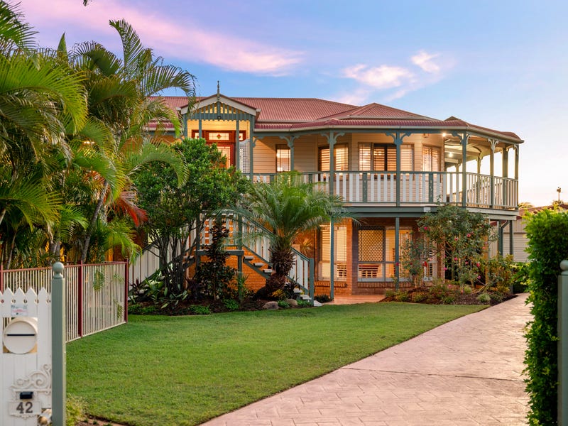 42 Regency Place, Carindale, Qld 4152 - Property Details