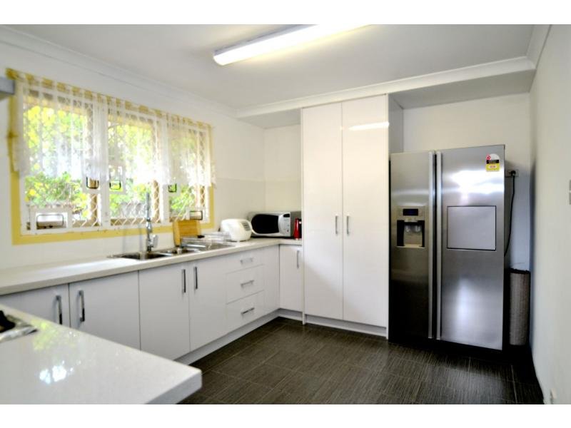 6 Boxley Place, Langford, WA 6147 - realestate.com.au