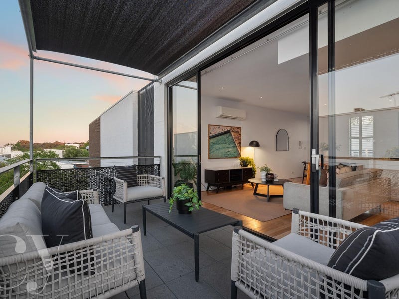 7/17 Amherst Street, Fremantle, WA 6160 - Property Details