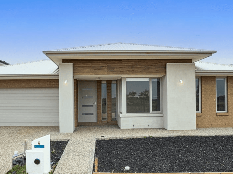 4 Swanpool Place, Strathtulloh, VIC 3338 - realestate.com.au