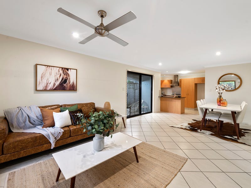 2/68 Broad Street, Labrador, Qld 4215 - Property Details