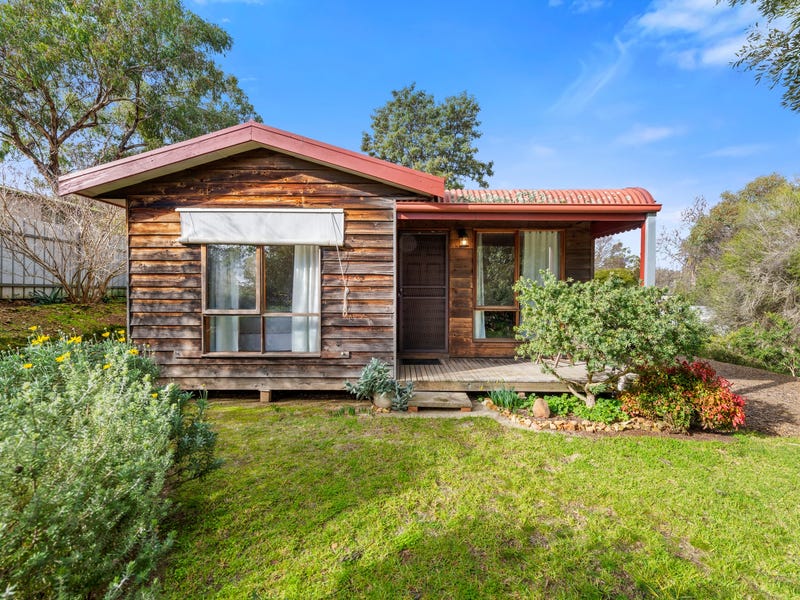 6 Harkins Street, Chiltern, Vic 3683 - Property Details