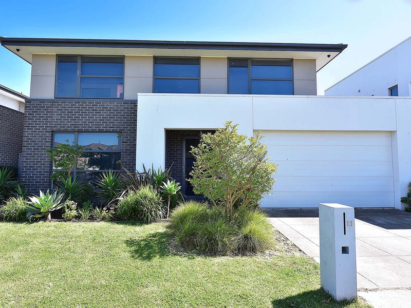11 Ashberg Drive, Waterways, VIC 3195 - realestate.com.au