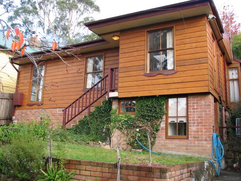 12 Bonnie View Avenue, Hazelbrook, NSW 2779 - realestate.com.au