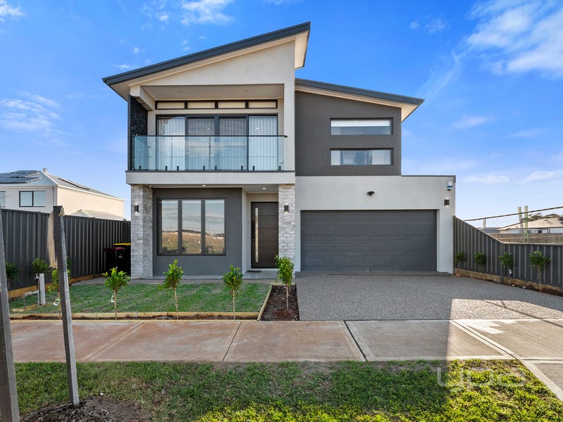 14 Edgewater Boulevard, Weir Views, VIC 3338 - realestate.com.au