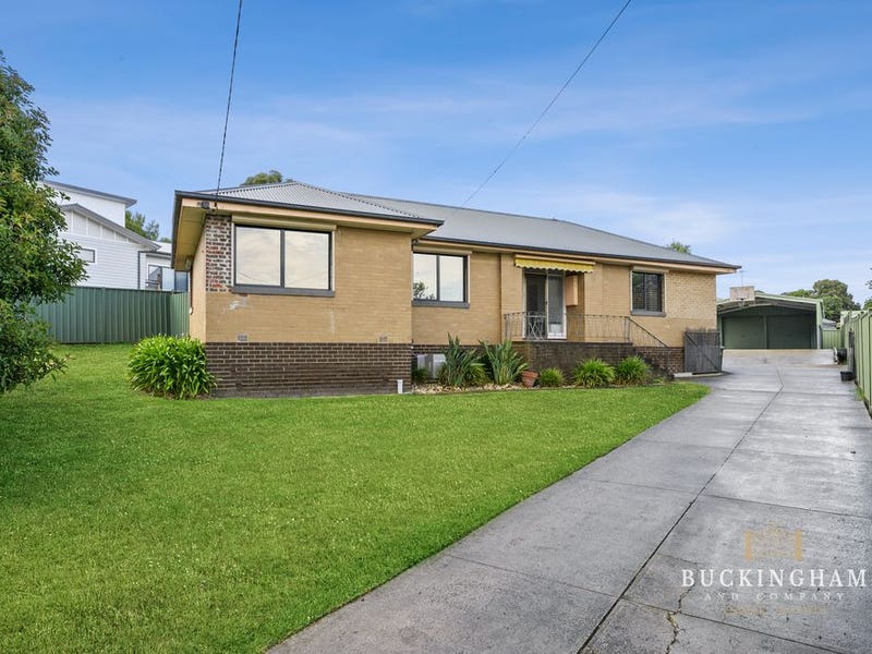 3 Paddock Street, Whittlesea, Vic 3757 - Property Details