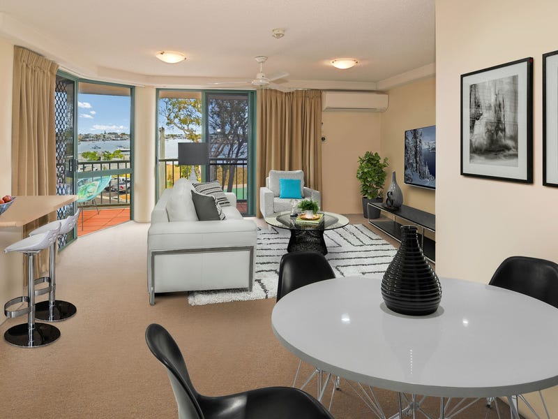 10/104 River Esplanade, Mooloolaba, Qld 4557 - Property Details