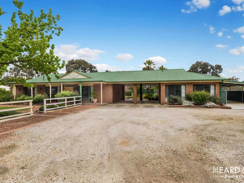 48 Sullivans Road, Strathfieldsaye, Vic 3551 - Property Details