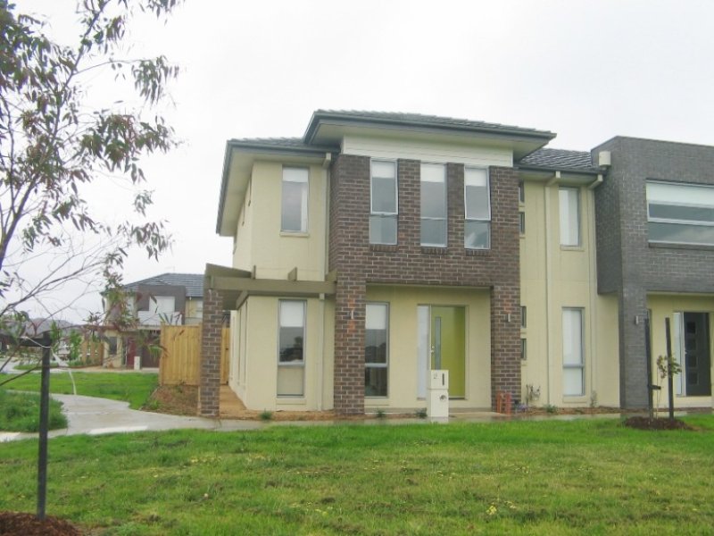 2 Peppermint Row, Officer, Vic 3809 - Property Details