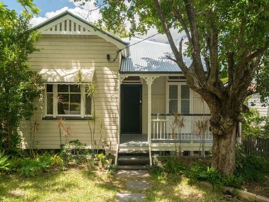 6 Rees Street, Kelvin Grove, QLD 4059 - realestate.com.au