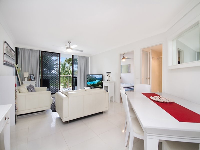 4/134 Pacific Parade 'Porta Pacifique', Bilinga, Qld 4225 - Property ...